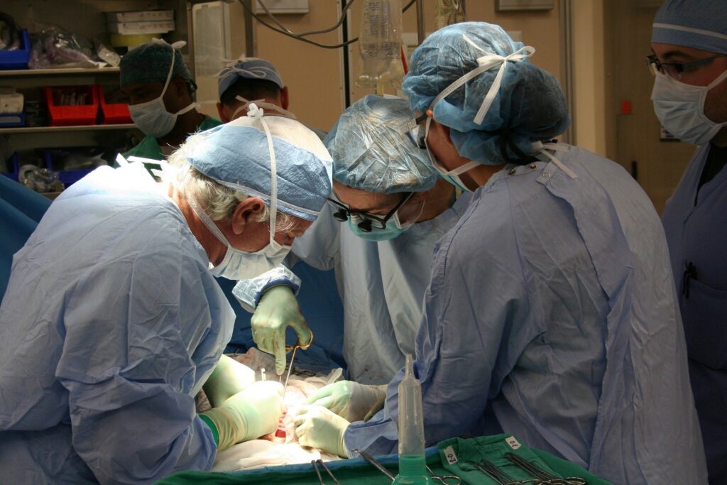 Une étude révèle qu'un homme sur huit subit une chirurgie scrotale 20 ...
