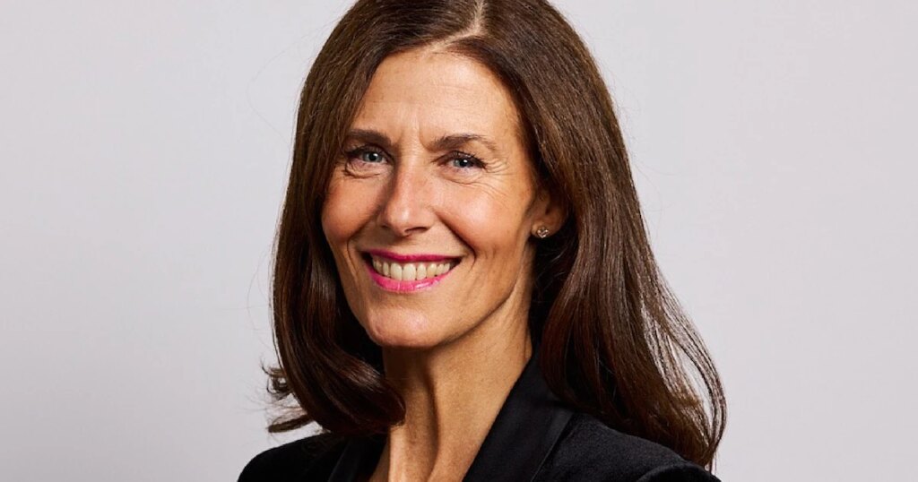Arrière-grand-mère, grand-mère et mère décédées : Georgina survit à la ...